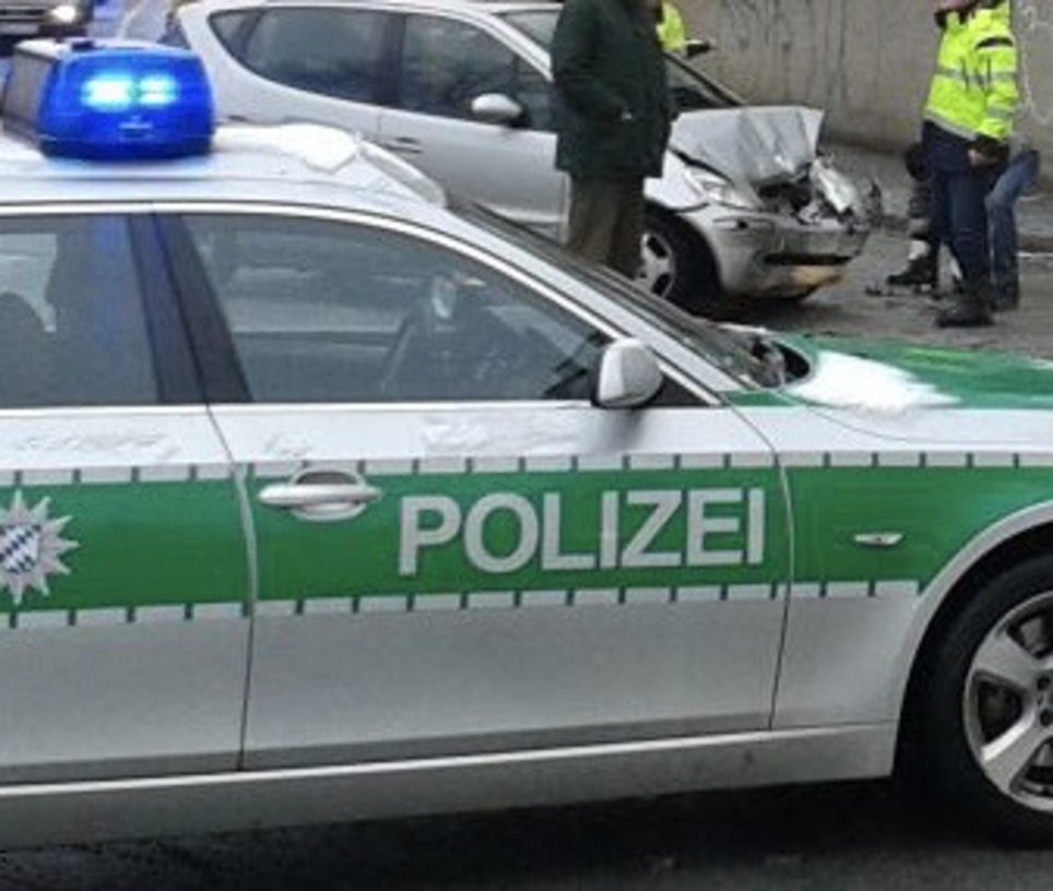 Vier Verletzte bei Unfall mit Polizeiauto - Nachrichten - Bürgerblick Passau